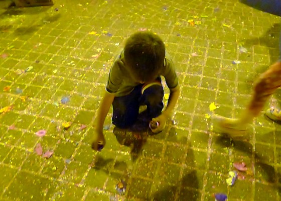 ¡Carnaval y cascarones! Walking on eggshells in Mexico - Peregringo